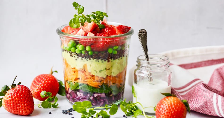 Mættende og frisk salat på farten - Carrotstick.dk Mættende og frisk salat på farten - Carrotstick.dk